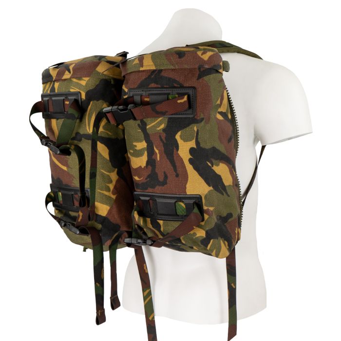 Original Dutch Army Day Pack / Side Pouches - Epic Militaria