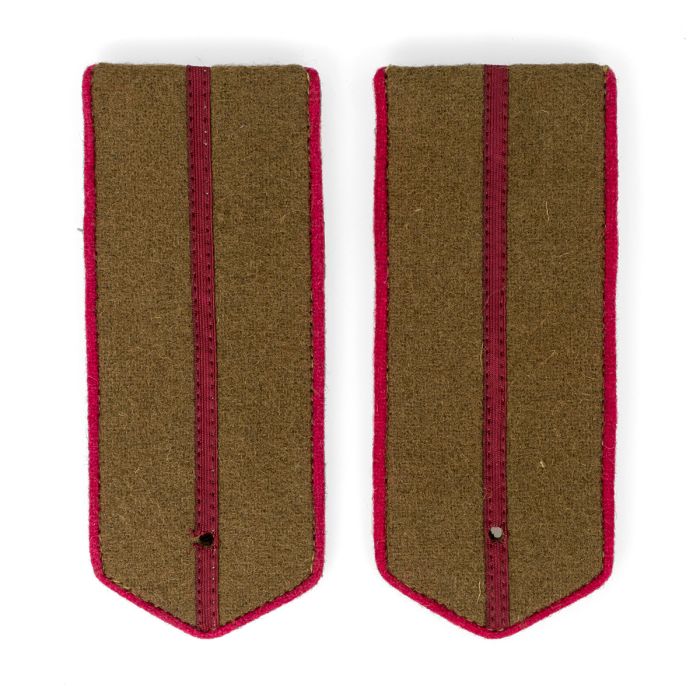 WW2 Russian Junior Officer Shoulder Boards - Infantry - Epic Militaria