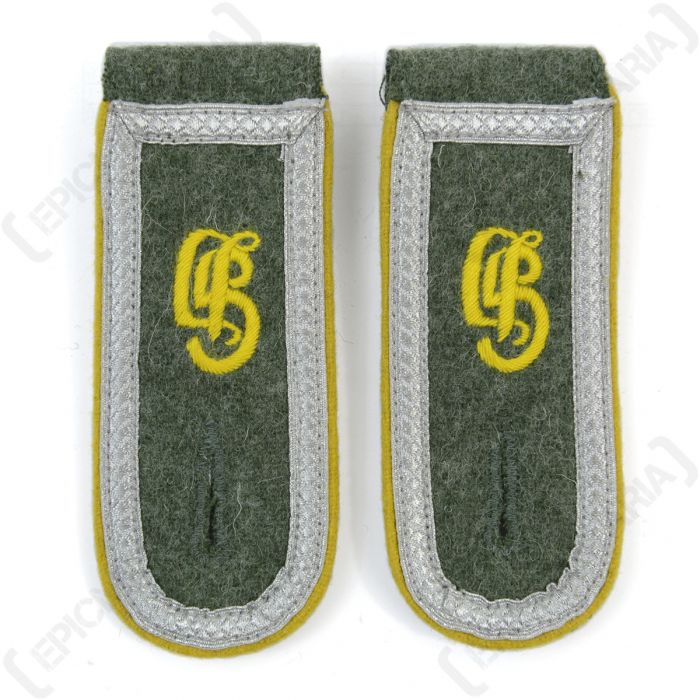 Grossdeutschland Unterfeldwebel Field Grey Shoulder Boards - Epic Militaria