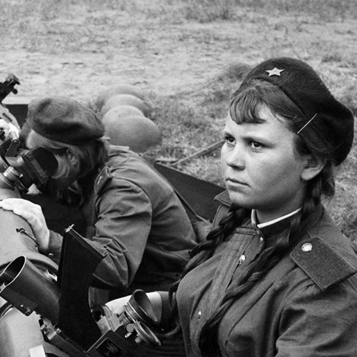 Russia Ww2 Female Uniforms