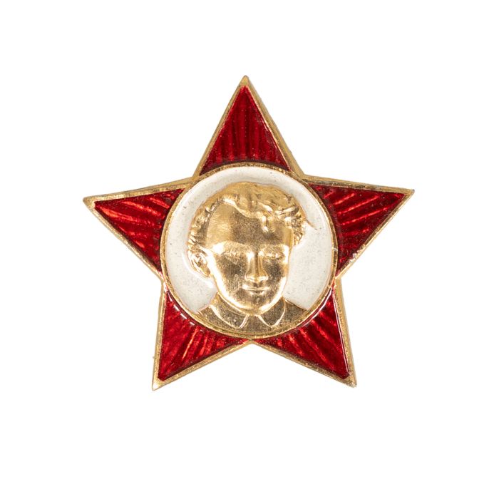 red star badges